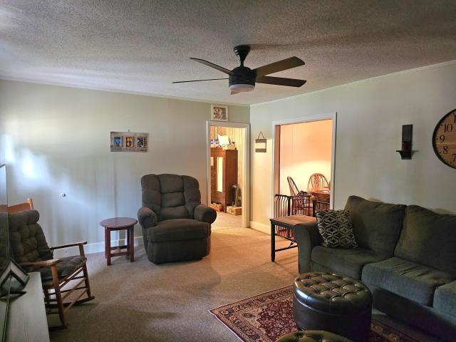 205 Forest Circle
