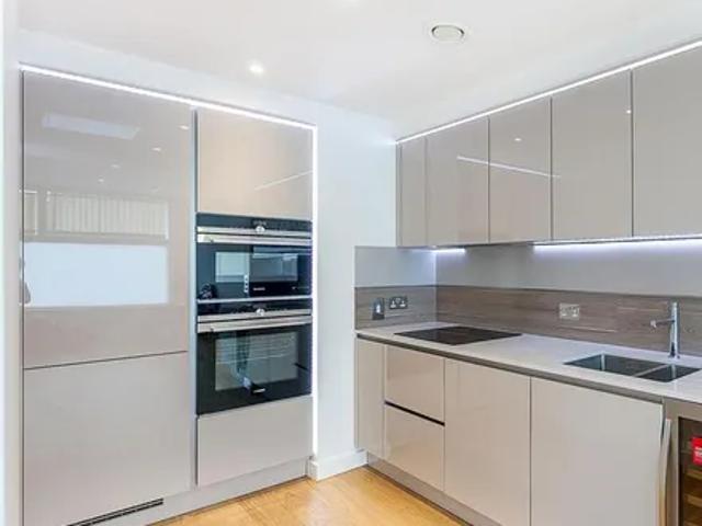 205 Holland Park Avenue, London, W11 4XL, United Kingdom | 1 bed house for rent #167674850 | Rentberry