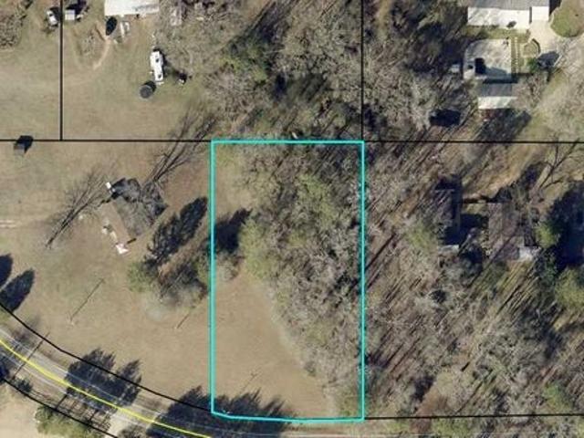 205 Horseshoe Bend Cir, Griffin, GA 30223