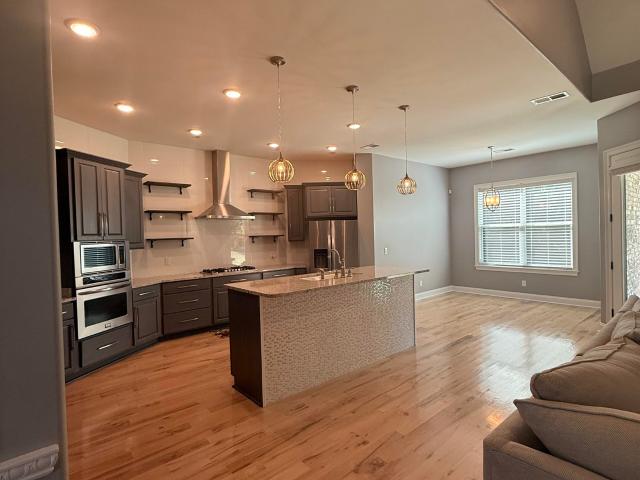 205 hanover dr