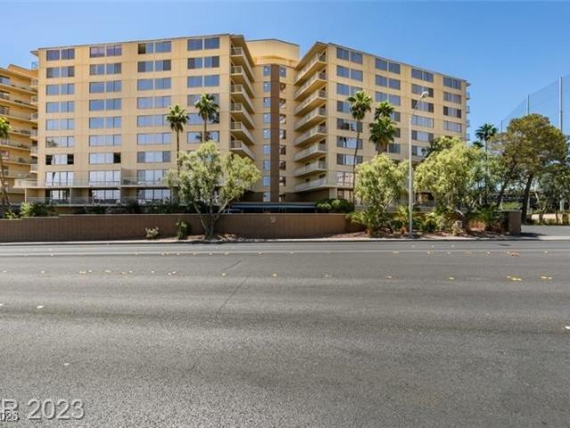 205 HARMON Avenue 405