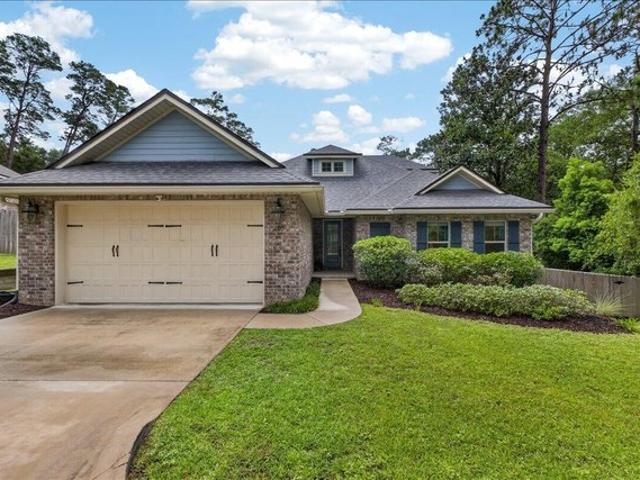 205 Hart St, Niceville, FL 32578