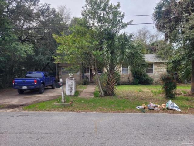 205 Hermey Ave, Pensacola, FL 32507
