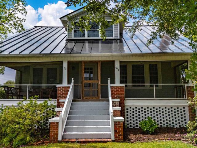 205 High Street