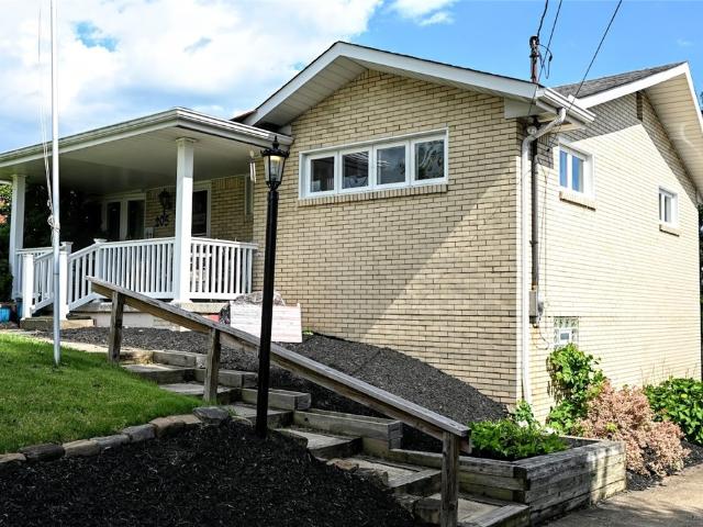 205 Highland Dr