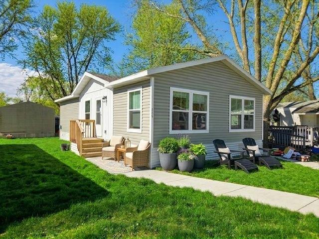 205 Janjo Dr Unit 208, Mankato, MN 56001