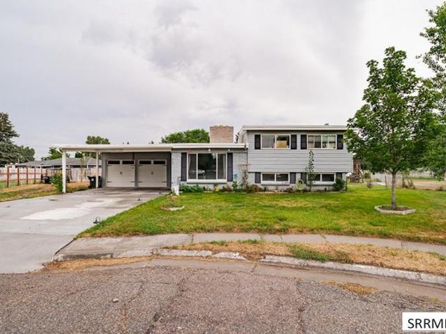 205 Jefferson Ave, Blackfoot, ID 83221