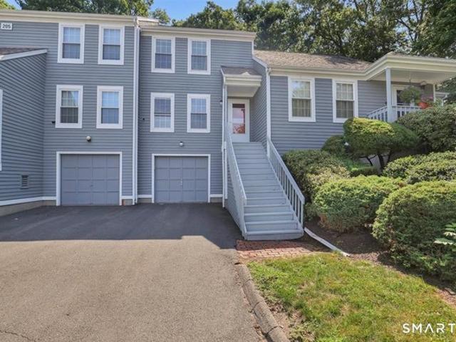 205 Oakland St Apt B, Manchester, CT 06042