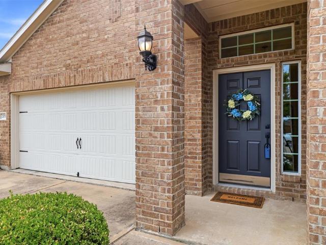 205 Oriole Drive