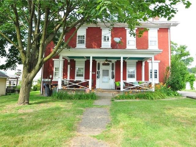 205 Locust St, Elizabeth, PA 15037