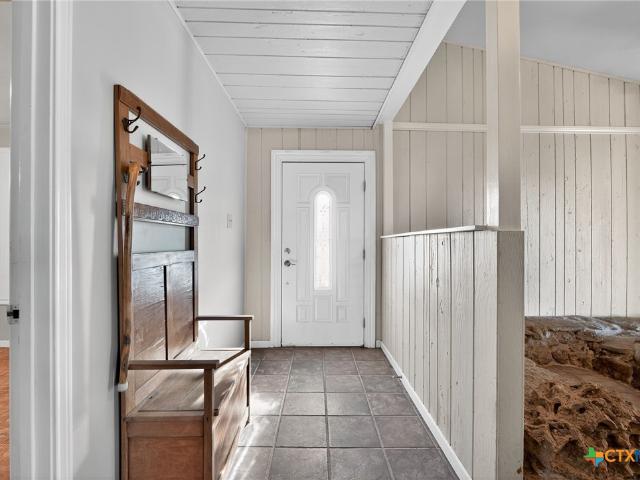 205 Lakewood Dr, Gatesville, TX 76528 | MLS #608357 | Compass