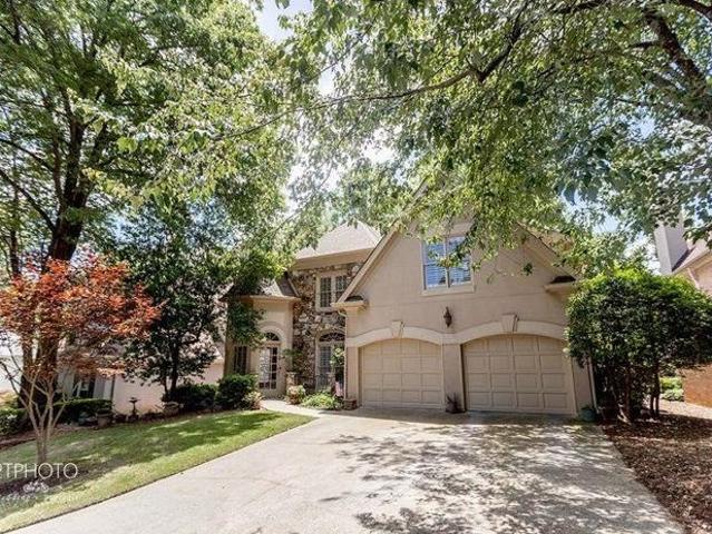 205 Ledgemont Ct, Atlanta, GA 30342