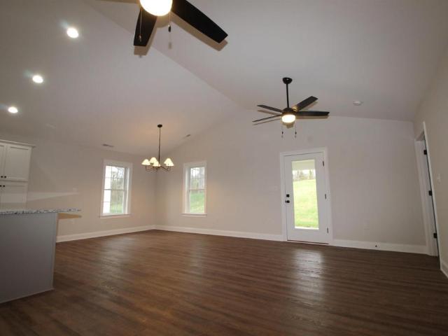 205 Lindburgh Dr