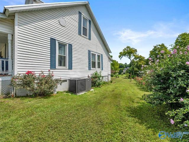 205 Mountain Street