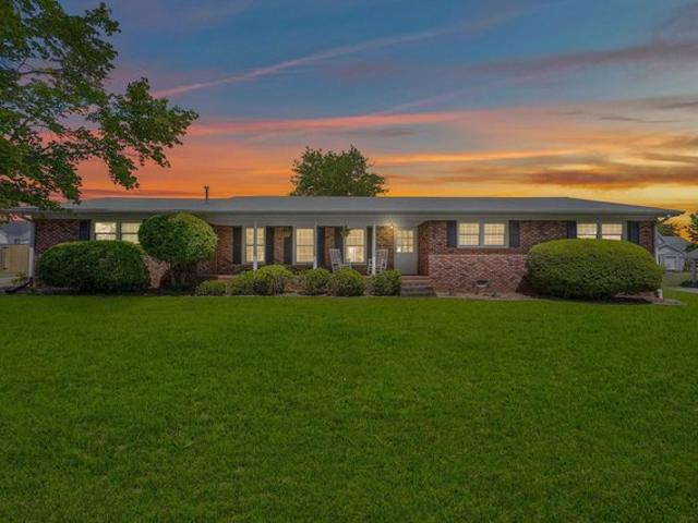 205 Meadow Ln, Easley, SC 29642