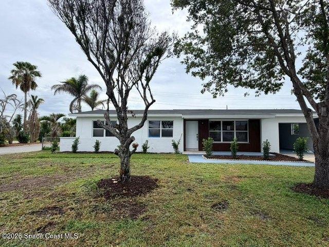 205 Melaleuca Dr E, Satellite Beach, FL 32937