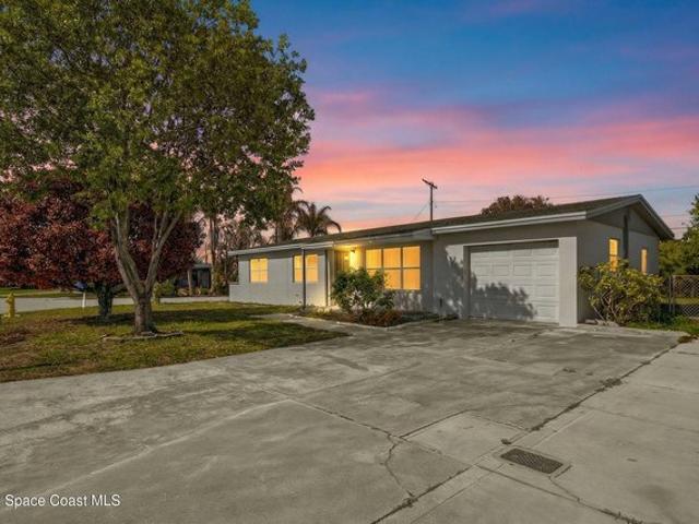 205 Melaleuca Dr, Satellite Beach, FL 32937