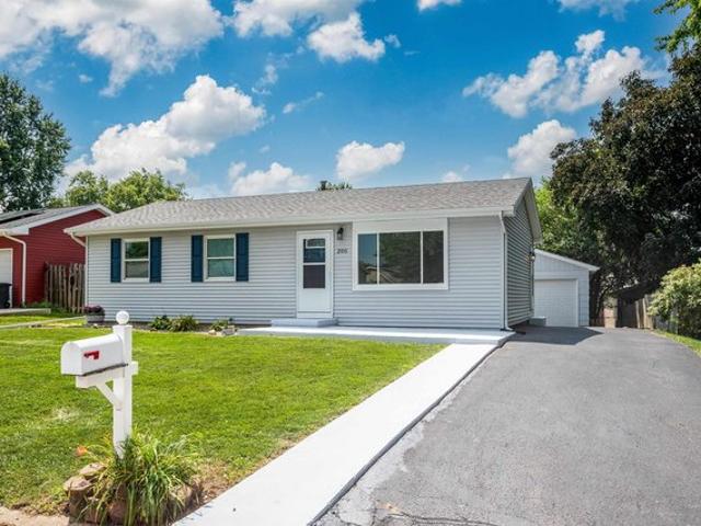 205 Mimosa Ln, Washington, IL 61571