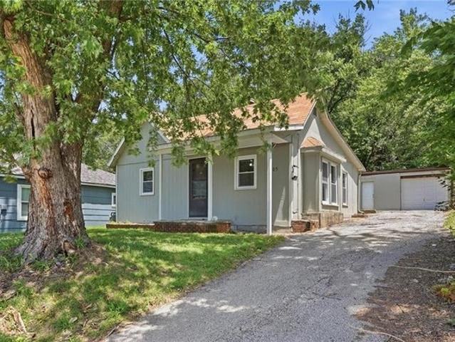 205 N 4th St, Kansas City, KS 66111