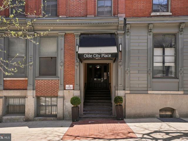 205 N 4th St, Unit C5, Philadelphia, PA 19106 | MLS #PAPH2606 | Compass