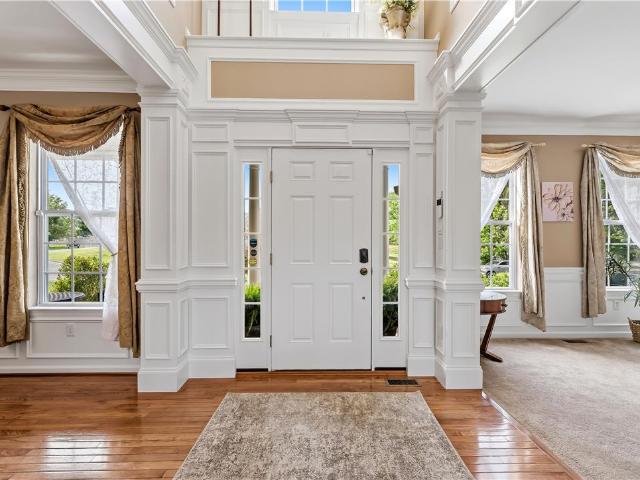 205 N Timothy Trail