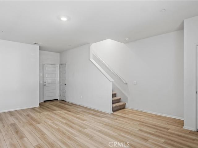 205 N Vincent 117