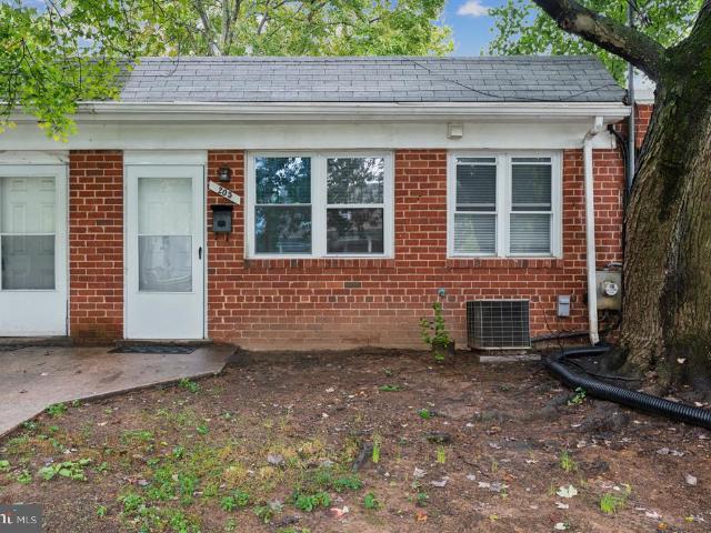 205 N Adams St, Rockville, MD 20850 | MLS #MDMC2229