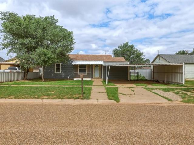 205 N Emerald St, Crosbyton, TX 79322