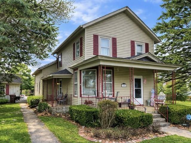 205 N Illini St, Shabbona, IL 60550