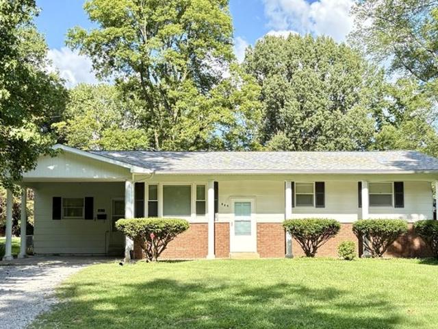 205 N Poplar St, De Soto, IL 62924