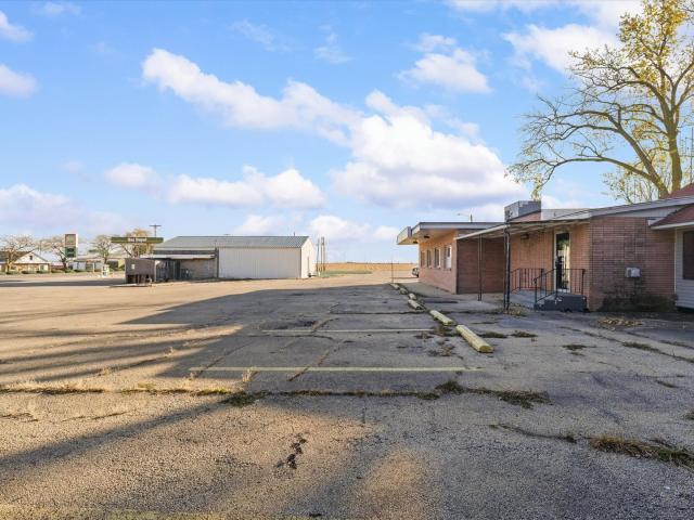 205 N State Route 54