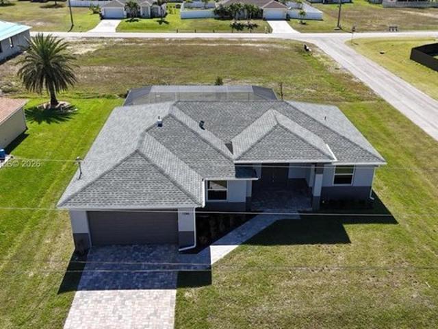 205 NW 18th Pl, Cape Coral, FL 33993