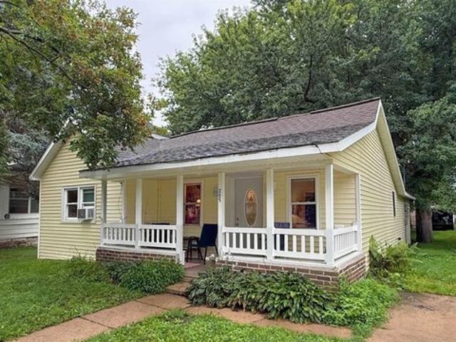205 S 4th St, Greene, IA 50636