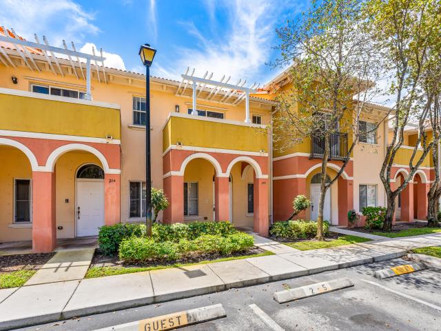 205 S Santa Catalina Cir, Unit 205, North Lauderdale, FL 33068 | MLS #B26016 | Compass