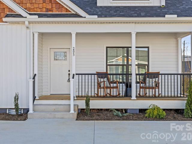 205 Southern Charm Road
