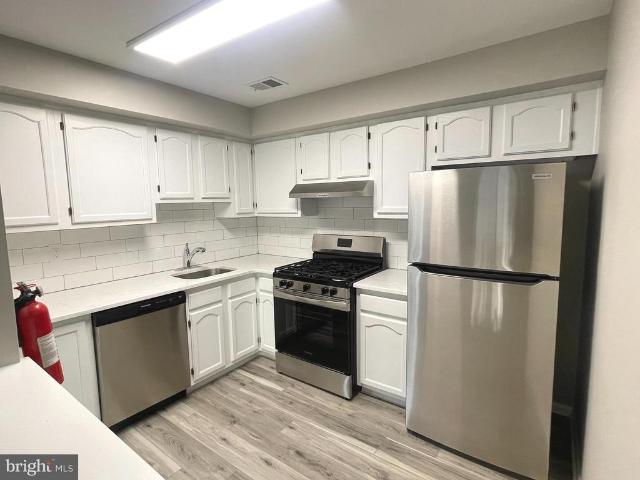 205 Salem Court # 10