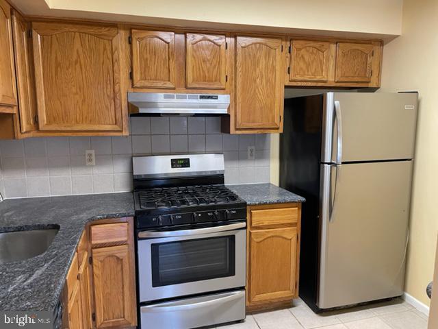 205 Salem Court # 6