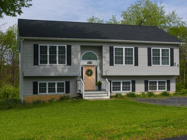 205 Sandpiper Ln, Shepherdstown, WV 25443