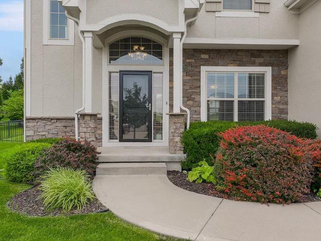 205 SE Waterwheel Lane