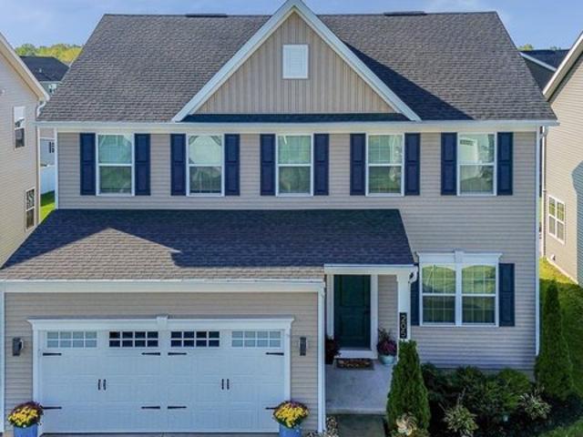 205 Sierra Dr, Buffalo, NY 14228