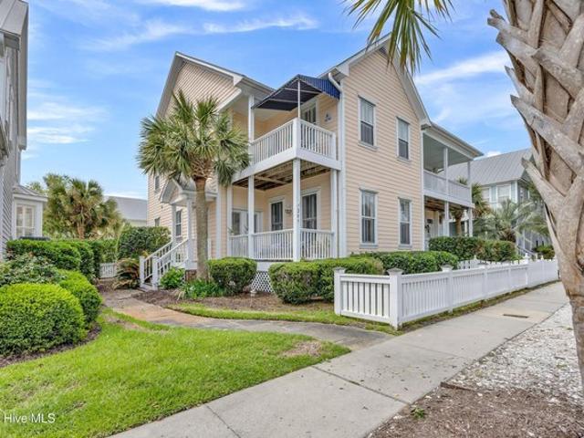 205 Silver Sloop Way, Carolina Beach, NC 28428