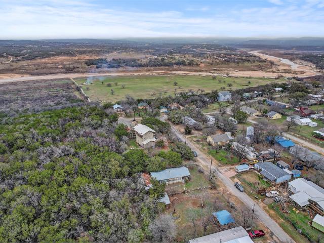 205 Singleton Dr, Spicewood, TX 78669 | MLS #1714