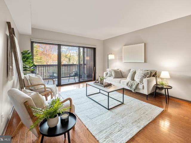 205 Skyhill Rd, Unit 4, Alexandria, VA 22314 | Compass
