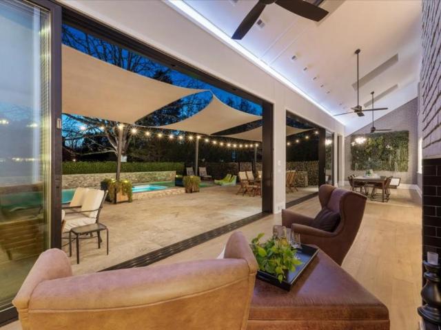 205 Slaton Circle