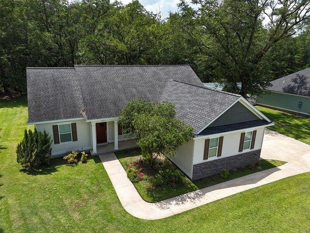 205 Stirrup Ln, Thomasville, GA 31757