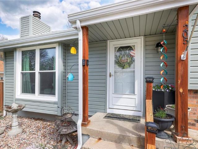 205 SW Richwood Lane