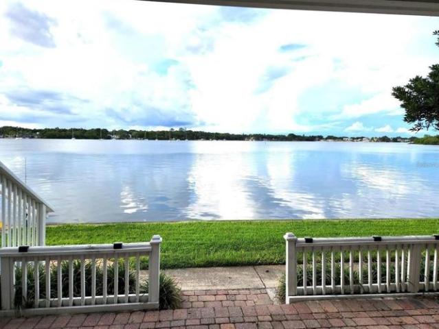 205 Pompano Dr SE #B, Saint Petersburg, FL 33705