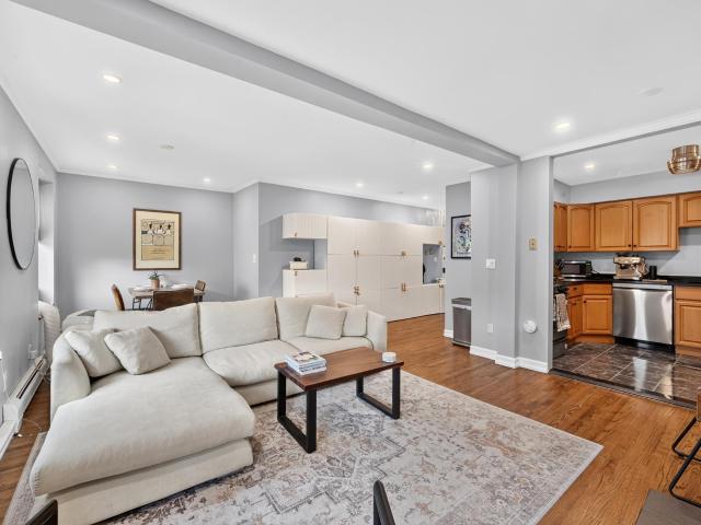 205 Park Ave # 5