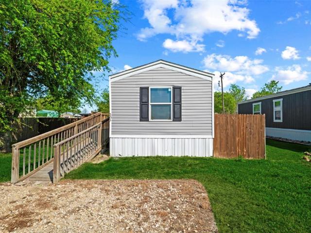 205 Park St, Frost, TX 76641 | MLS #21235 | Compass
