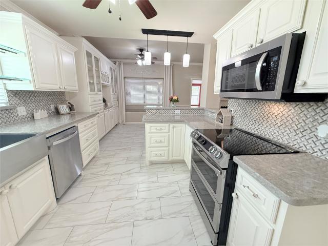 205 Peppermint Drive